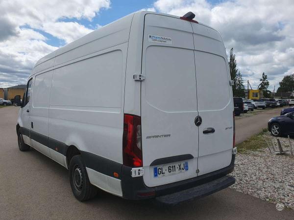 Balts Mercedes-Benz Sprinter 2023 Tauragė, ar dzinēja tilpumu 2.00 L un nobraukumu 207 tūkst. km par 16900 €, foto 3 vietnē AUTOMOTO.COM.LV