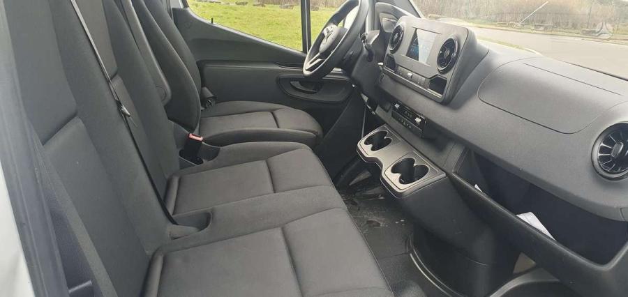 White Mercedes-Benz Sprinter 2023 in Taurage, with an engine capacity of 2.00 L and mileage of 207 thousand km for 16900 €, photo 28 on AUTOMOTO.COM.LV