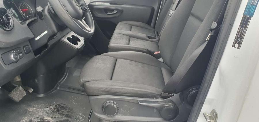 White Mercedes-Benz Sprinter 2023 in Taurage, with an engine capacity of 2.00 L and mileage of 207 thousand km for 16900 €, photo 33 on AUTOMOTO.COM.LV