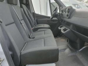 White Mercedes-Benz Sprinter 2023 in Taurage, with an engine capacity of 2.00 L and mileage of 207 thousand km for 16900 €, photo 44 on AUTOMOTO.COM.LV