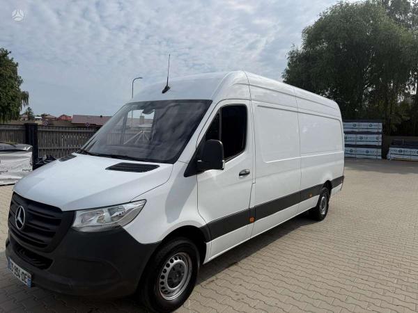White Mercedes-Benz Sprinter 2023 in Kaunas, with an engine capacity of 2.00 L and mileage of 409 thousand km for 11980 €, photo 1 on AUTOMOTO.COM.LV