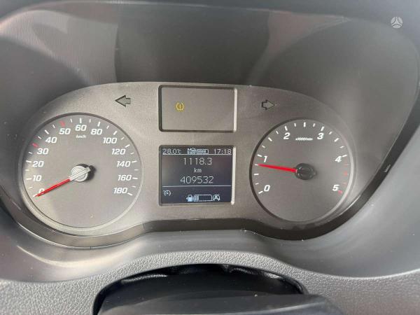 White Mercedes-Benz Sprinter 2023 in Kaunas, with an engine capacity of 2.00 L and mileage of 409 thousand km for 11980 €, photo 9 on AUTOMOTO.COM.LV