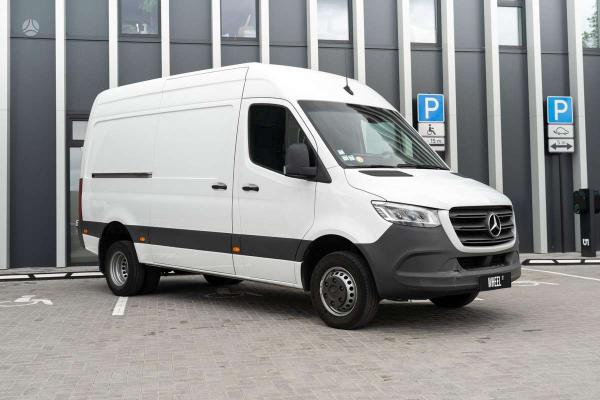 White Mercedes-Benz Sprinter 2023 in Vilnius, with an engine capacity of 1.95 L and mileage of 179 thousand km for 27950 €, photo 8 on AUTOMOTO.COM.LV