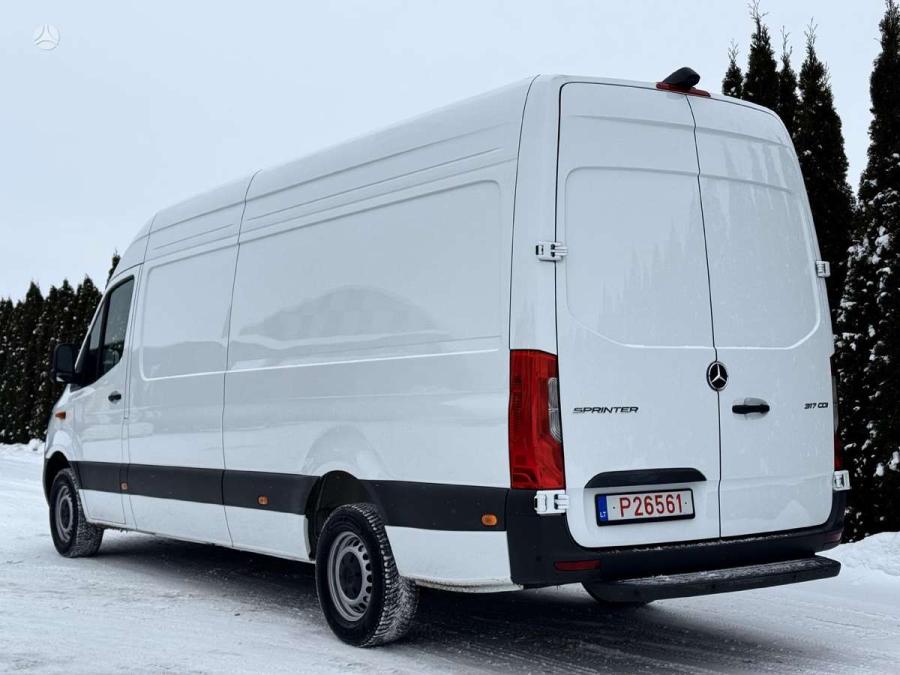 White Mercedes-Benz Sprinter 2024 in Kaunas, with an engine capacity of 1.99 L and mileage of 14 thousand km for 42955 €, photo 4 on AUTOMOTO.COM.LV