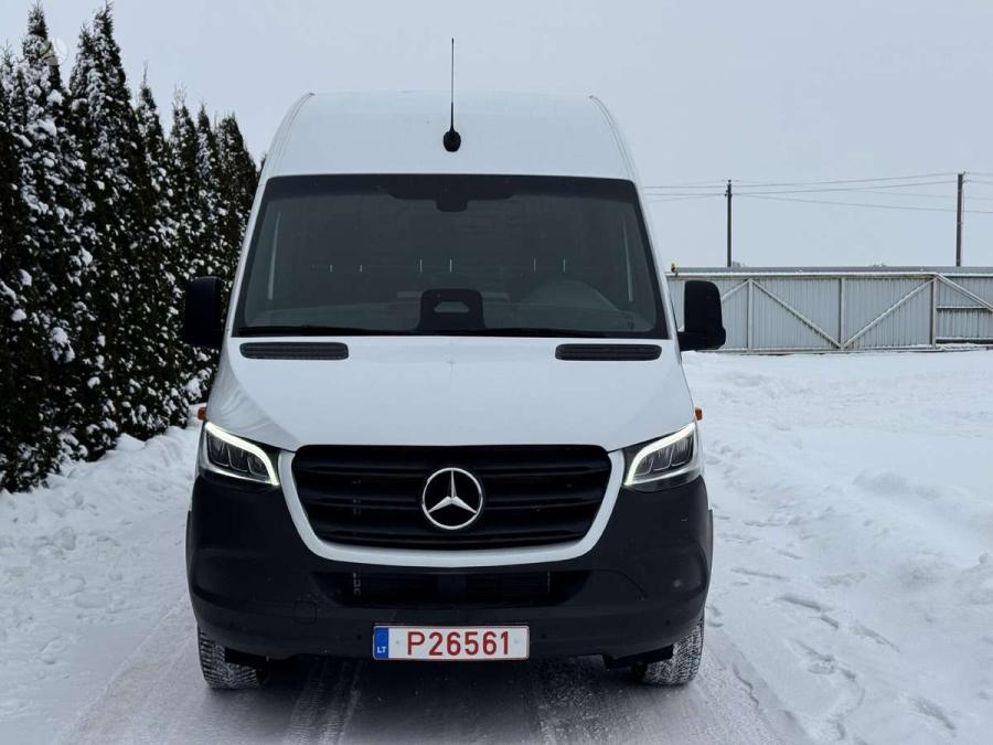 White Mercedes-Benz Sprinter 2024 in Kaunas, with an engine capacity of 1.99 L and mileage of 14 thousand km for 42955 €, photo 5 on AUTOMOTO.COM.LV