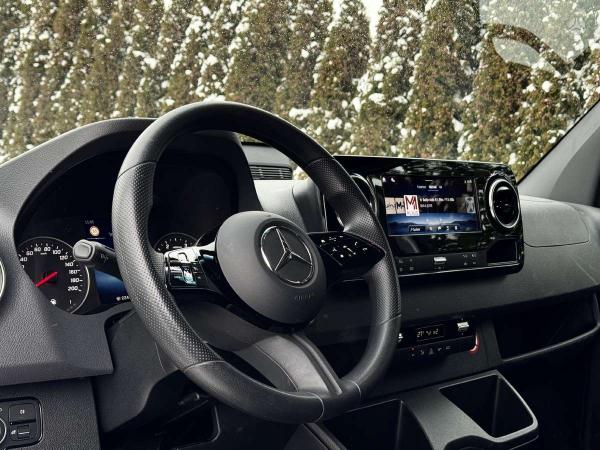 Balts Mercedes-Benz Sprinter 2024 Kauņa, ar dzinēja tilpumu 1.99 L un nobraukumu 14 tūkst. km par 42650 €, foto 11 vietnē AUTOMOTO.COM.LV