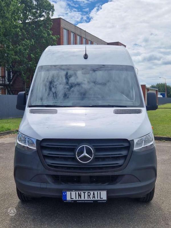 Balts Mercedes-Benz Sprinter 2024 Kėdainiai, ar dzinēja tilpumu 0.00 L un nobraukumu 1000 tūkst. km par 24079 €, foto 2 vietnē AUTOMOTO.COM.LV