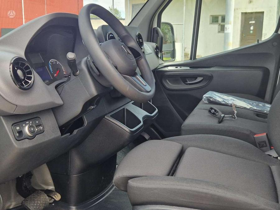 Balts Mercedes-Benz Sprinter 2024 Kėdainiai, ar dzinēja tilpumu 0.00 L un nobraukumu 1000 tūkst. km par 24079 €, foto 11 vietnē AUTOMOTO.COM.LV