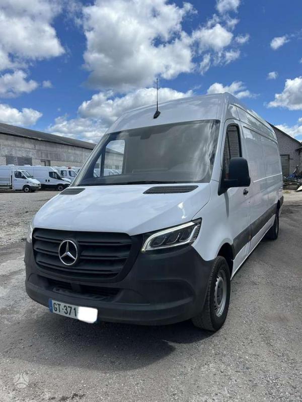 Balts Mercedes-Benz Sprinter 2024 Kauņa, ar dzinēja tilpumu 2.00 L un nobraukumu 240 tūkst. km par 17600 €, foto 2 vietnē AUTOMOTO.COM.LV