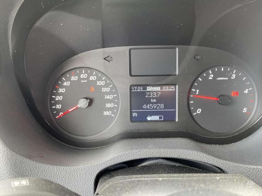 White Mercedes-Benz Sprinter 2024 in Kaunas, with an engine capacity of 2.29 L and mileage of 450 thousand km for 25500 €, photo 7 on AUTOMOTO.COM.LV