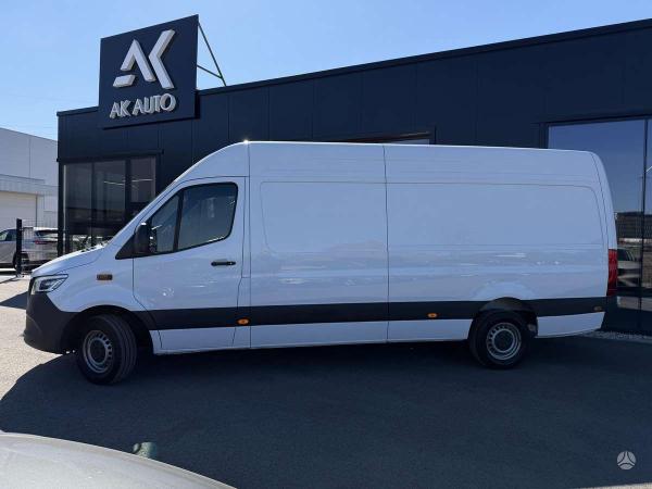 White Mercedes-Benz Sprinter 2024 in Kaunas, with an engine capacity of 1.95 L and mileage of 30 thousand km for 39900 €, photo 5 on AUTOMOTO.COM.LV