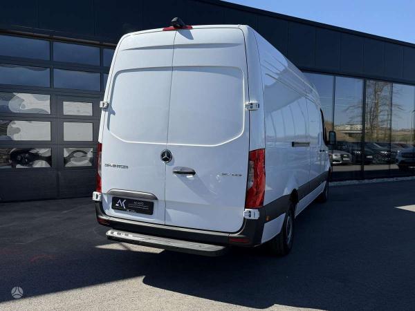 White Mercedes-Benz Sprinter 2024 in Kaunas, with an engine capacity of 1.95 L and mileage of 30 thousand km for 39900 €, photo 7 on AUTOMOTO.COM.LV