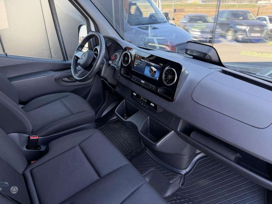 White Mercedes-Benz Sprinter 2024 in Kaunas, with an engine capacity of 1.95 L and mileage of 30 thousand km for 39900 €, photo 15 on AUTOMOTO.COM.LV