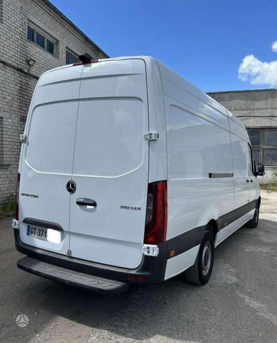 Balts Mercedes-Benz Sprinter 2024 Kauņa, ar dzinēja tilpumu 2.00 L un nobraukumu 240 tūkst. km par 15800 €, foto 3 vietnē AUTOMOTO.COM.LV