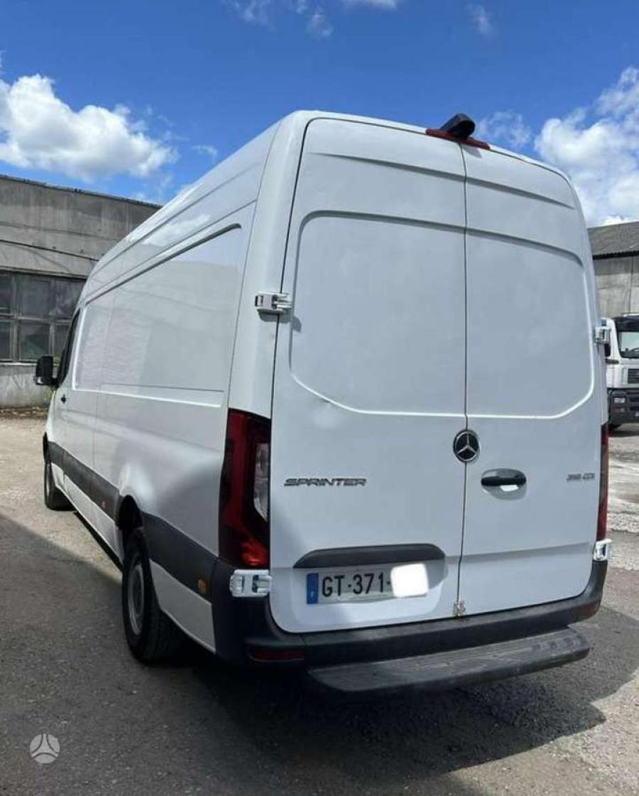 Balts Mercedes-Benz Sprinter 2024 Kauņa, ar dzinēja tilpumu 2.00 L un nobraukumu 240 tūkst. km par 15800 €, foto 10 vietnē AUTOMOTO.COM.LV