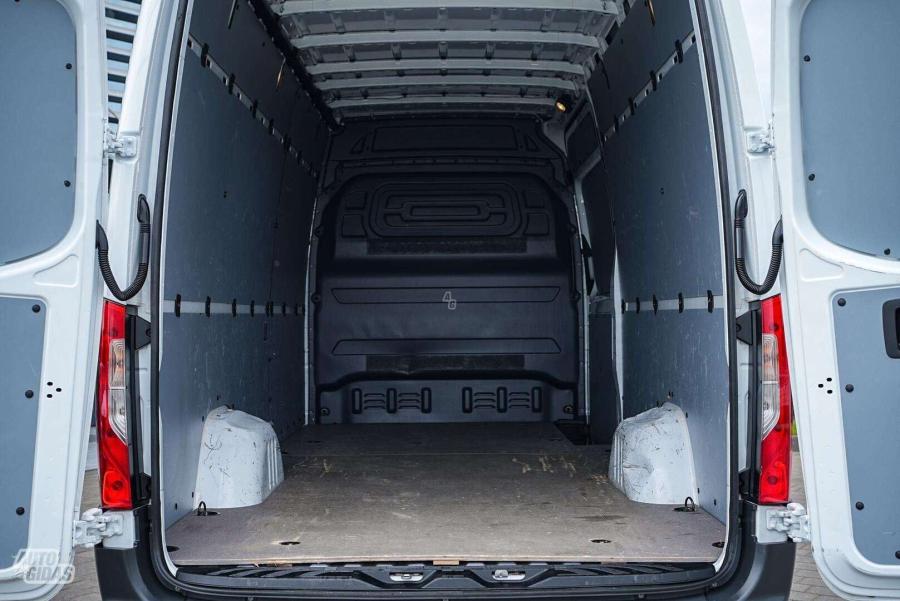 Balts Mercedes-Benz Sprinter 2025 Kauņa, ar dzinēja tilpumu 2.00 L un nobraukumu 215 tūkst. km par 30250 €, foto 15 vietnē AUTOMOTO.COM.LV