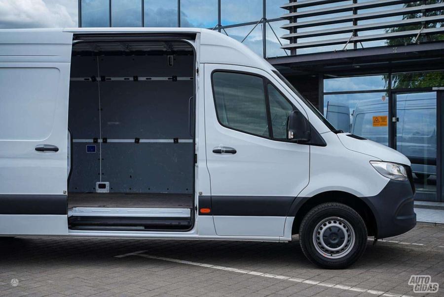 Balts Mercedes-Benz Sprinter 2025 Kauņa, ar dzinēja tilpumu 2.00 L un nobraukumu 215 tūkst. km par 30250 €, foto 16 vietnē AUTOMOTO.COM.LV