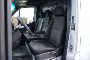 Balts Mercedes-Benz Sprinter 2025 Kauņa, ar dzinēja tilpumu 2.00 L un nobraukumu 215 tūkst. km par 30250 €, foto 22 vietnē AUTOMOTO.COM.LV
