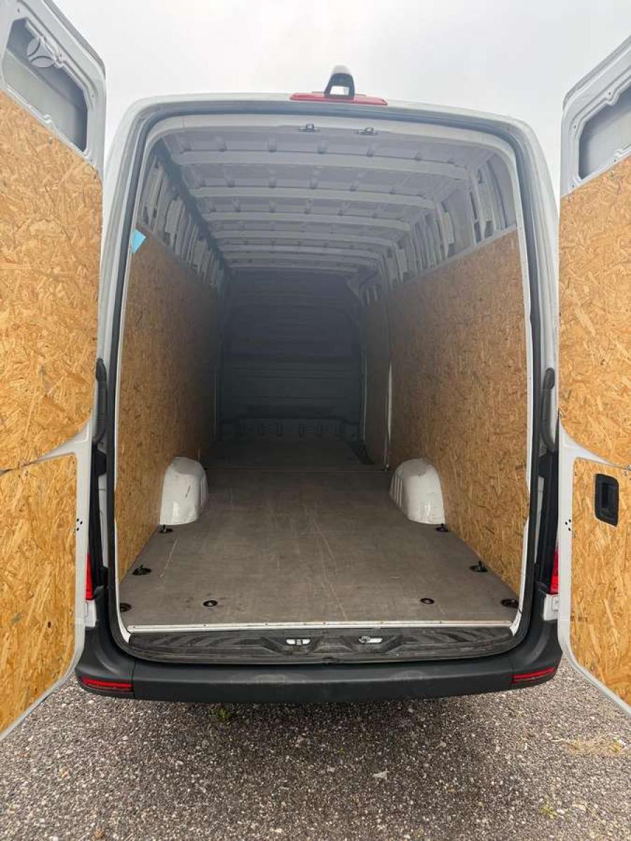 Balts Mercedes-Benz Sprinter 2025 Viļņa, ar dzinēja tilpumu 1.95 L un nobraukumu 119 tūkst. km par 37389 €, foto 12 vietnē AUTOMOTO.COM.LV