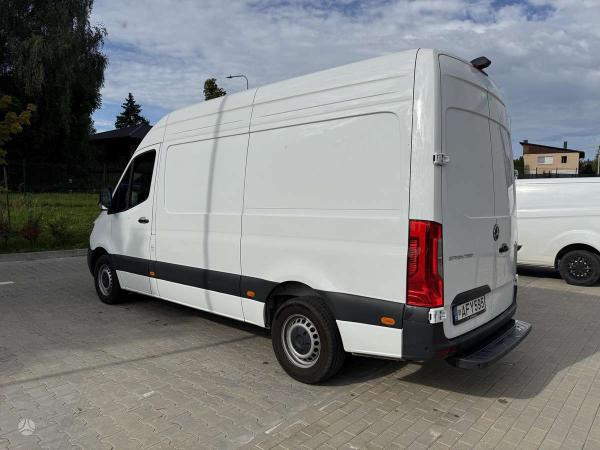 Balts Mercedes-Benz Sprinter 2025 Viļņa, ar dzinēja tilpumu 2.00 L un nobraukumu 7 tūkst. km par 41000 €, foto 5 vietnē AUTOMOTO.COM.LV