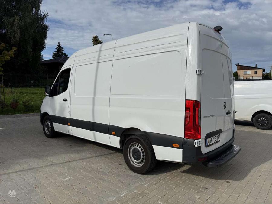 White Mercedes-Benz Sprinter 2025 in Vilnius, with an engine capacity of 2.00 L and mileage of 7 thousand km for 41000 €, photo 6 on AUTOMOTO.COM.LV
