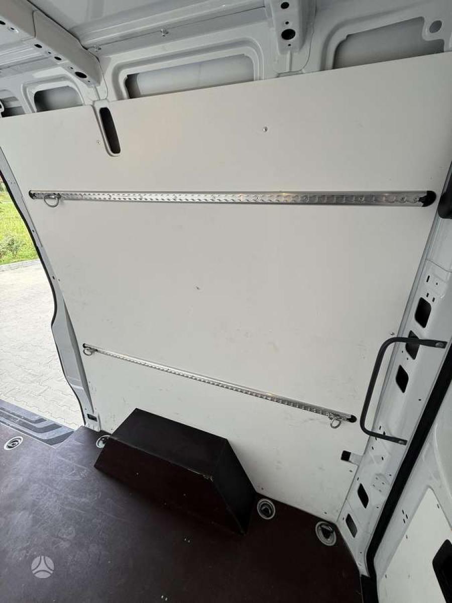 White Mercedes-Benz Sprinter 2025 in Vilnius, with an engine capacity of 2.00 L and mileage of 7 thousand km for 41000 €, photo 16 on AUTOMOTO.COM.LV