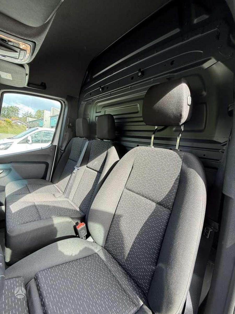 White Mercedes-Benz Sprinter 2025 in Vilnius, with an engine capacity of 2.00 L and mileage of 7 thousand km for 41000 €, photo 19 on AUTOMOTO.COM.LV