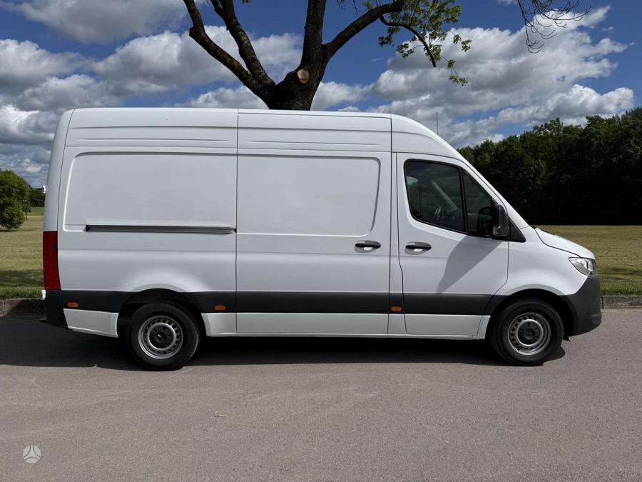 White Mercedes-Benz Sprinter 2025 in Kaunas, with an engine capacity of 1.95 L and mileage of 11 thousand km for 40900 €, photo 16 on AUTOMOTO.COM.LV