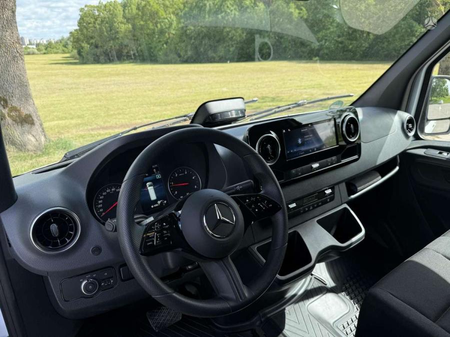 White Mercedes-Benz Sprinter 2025 in Kaunas, with an engine capacity of 1.95 L and mileage of 11 thousand km for 40900 €, photo 19 on AUTOMOTO.COM.LV