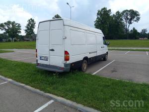 White Mercedes-Benz Sprinter 1997 in Balvi, with an engine capacity of 2.30 L and mileage of 400 thousand km for 2500 €, photo 5 on AUTOMOTO.COM.LV