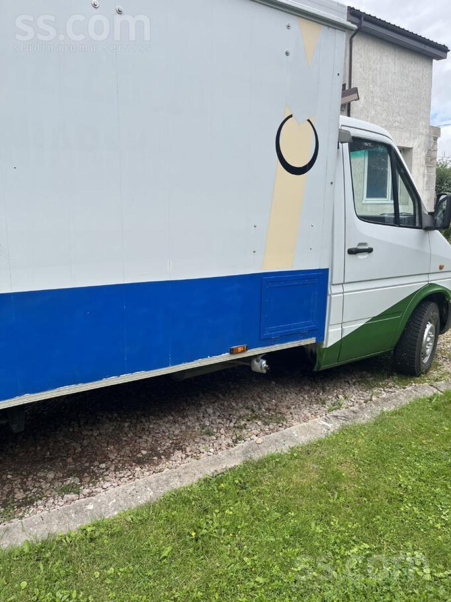 Balts Mercedes-Benz Sprinter 1997 Bauska, ar dzinēja tilpumu 2.90 L un nobraukumu 333 tūkst. km par 7850 €, foto 14 vietnē AUTOMOTO.COM.LV