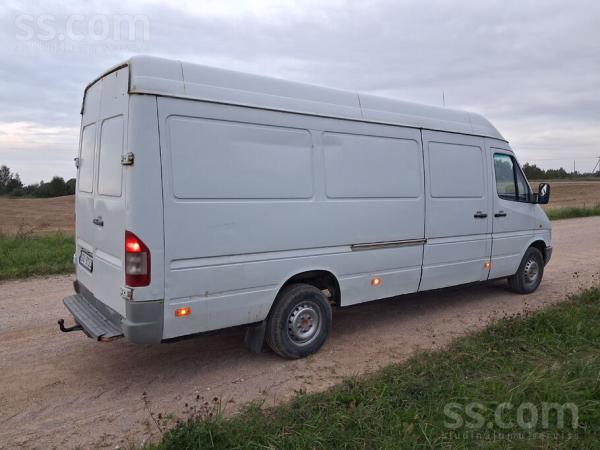 Mercedes-Benz Sprinter 1998 Ludza vietnÄ Balts Mercedes-Benz Sprinter 1998 Ludza, ar dzinÄja tilpumu 2.90 L un nobraukumu 581 tÅ«kst. km par 2800 ā¬, foto 5 vietnÄ AUTOMOTO.COM.LV