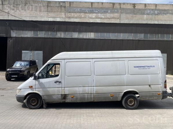 White Mercedes-Benz Sprinter 2000 in Riga, with an engine capacity of 2.20 L and mileage of 0 thousand km for 2500 €, photo 1 on AUTOMOTO.COM.LV