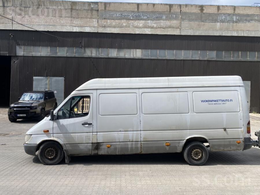 White Mercedes-Benz Sprinter 2000 in Riga, with an engine capacity of 2.20 L and mileage of 0 thousand km for 2500 €, photo 1 on AUTOMOTO.COM.LV