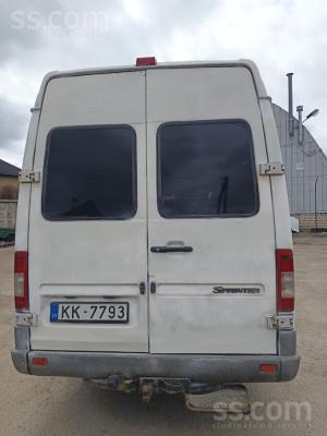 Balts Mercedes-Benz Sprinter 2000 Daugavpils, ar dzinēja tilpumu 2.20 L un nobraukumu 0 tūkst. km par 2650 €, foto 5 vietnē AUTOMOTO.COM.LV