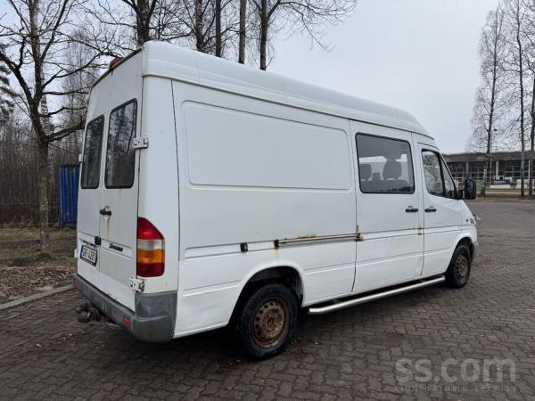 Balts Mercedes-Benz Sprinter 2000 Valmiera, ar dzinēja tilpumu 2.20 L un nobraukumu 253 tūkst. km par 3000 €, foto 4 vietnē AUTOMOTO.COM.LV