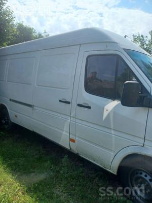 Balts Mercedes-Benz Sprinter 2000 Rīga, ar dzinēja tilpumu 2.20 L un nobraukumu 451 tūkst. km par 3100 €, foto 4 vietnē AUTOMOTO.COM.LV
