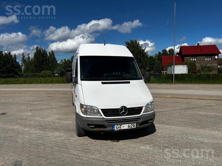 Белый Мерседес Спринтер 2000 в Рига, объемом двигателя 2.20 л и пробегом 0 тыс. км за 3700 €, фото 3 на AUTOMOTO.COM.LV