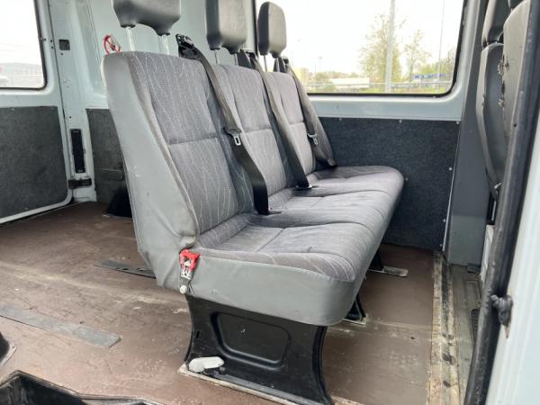 Balts Mercedes-Benz Sprinter 2002 Rīga, ar dzinēja tilpumu 2.20 L un nobraukumu 420 tūkst. km par 2799 €, foto 6 vietnē AUTOMOTO.COM.LV