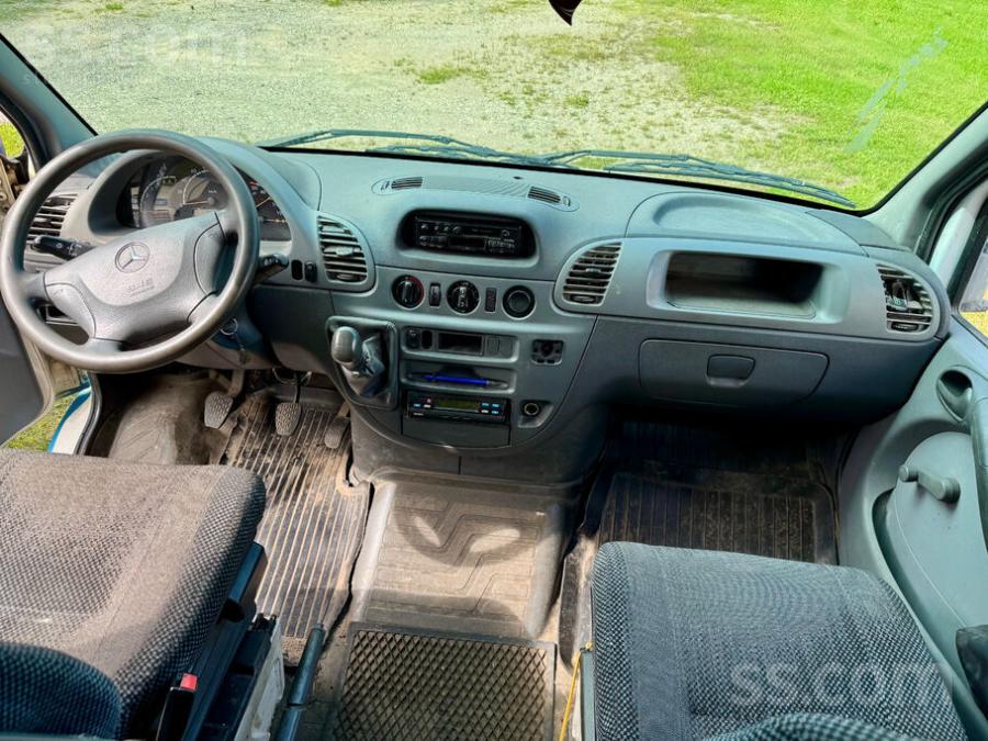 Balts Mercedes-Benz Sprinter 2002 Cēsis, ar dzinēja tilpumu 2.20 L un nobraukumu 549 tūkst. km par 12500 €, foto 8 vietnē AUTOMOTO.COM.LV
