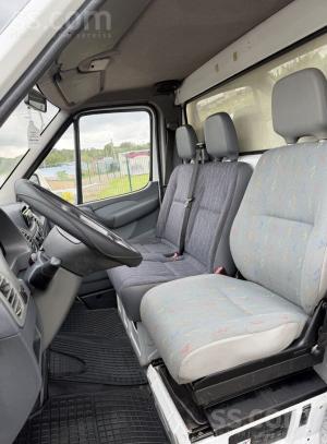 Balts Mercedes-Benz Sprinter 2002 Rēzekne, ar dzinēja tilpumu 2.20 L un nobraukumu 674 tūkst. km par 4800 €, foto 9 vietnē AUTOMOTO.COM.LV