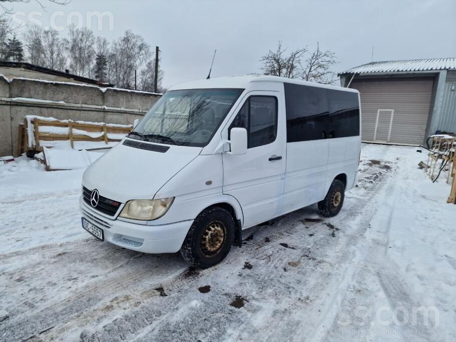 Balts Mercedes-Benz Sprinter 2003 Rīga, ar dzinēja tilpumu 2.20 L un nobraukumu 282 tūkst. km par 4500 €, foto 1 vietnē AUTOMOTO.COM.LV