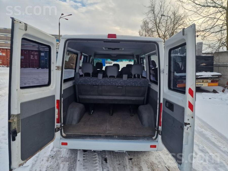 Balts Mercedes-Benz Sprinter 2003 Rīga, ar dzinēja tilpumu 2.20 L un nobraukumu 282 tūkst. km par 4500 €, foto 6 vietnē AUTOMOTO.COM.LV