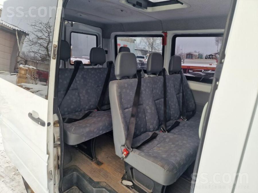 Balts Mercedes-Benz Sprinter 2003 Rīga, ar dzinēja tilpumu 2.20 L un nobraukumu 282 tūkst. km par 4000 €, foto 8 vietnē AUTOMOTO.COM.LV
