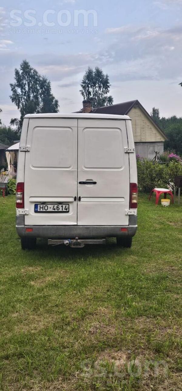 Balts Mercedes-Benz Sprinter 2003 Daugavpils, ar dzinēja tilpumu 2.20 L un nobraukumu 425 tūkst. km par 5200 €, foto 3 vietnē AUTOMOTO.COM.LV