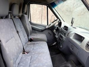 White Mercedes-Benz Sprinter 2003 in Tallinn, with an engine capacity of 2.10 L and mileage of 586 thousand km for 1499 €, photo 7 on AUTOMOTO.COM.LV