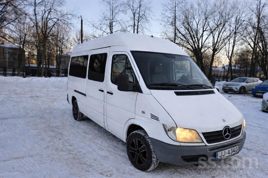 Balts Mercedes-Benz Sprinter 2003 Rīga, ar dzinēja tilpumu 2.20 L un nobraukumu 414 tūkst. km par 4200 €, foto 1 vietnē AUTOMOTO.COM.LV