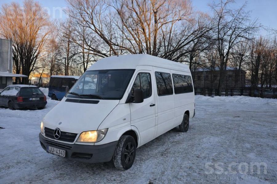 Balts Mercedes-Benz Sprinter 2003 Rīga, ar dzinēja tilpumu 2.20 L un nobraukumu 414 tūkst. km par 4200 €, foto 5 vietnē AUTOMOTO.COM.LV