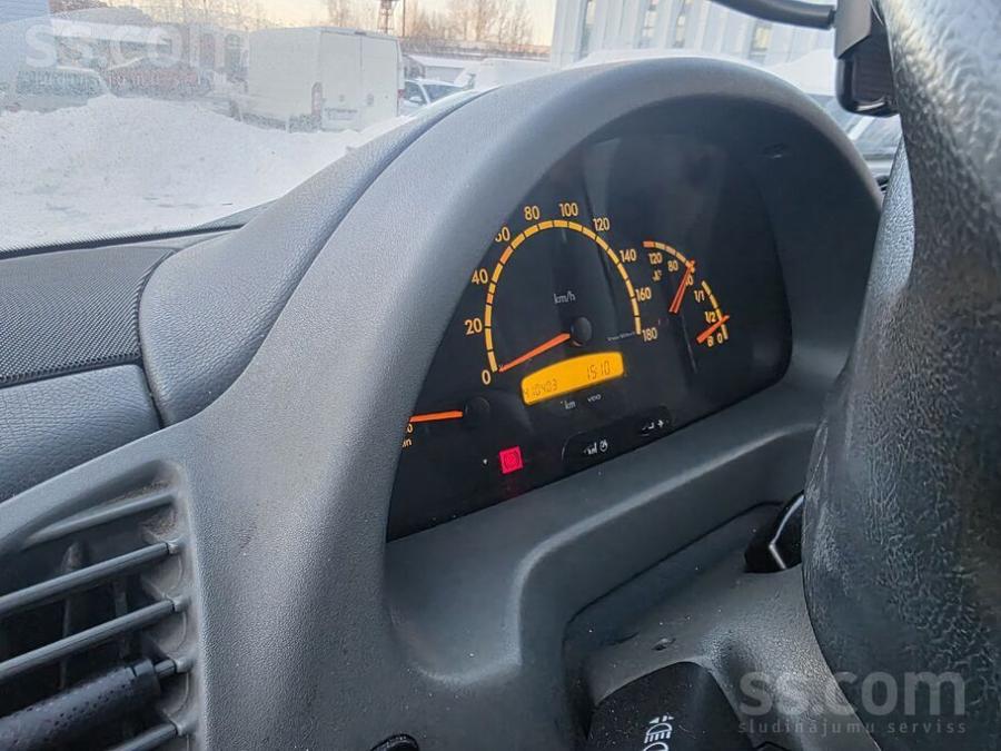 Balts Mercedes-Benz Sprinter 2003 Rīga, ar dzinēja tilpumu 2.20 L un nobraukumu 414 tūkst. km par 4200 €, foto 10 vietnē AUTOMOTO.COM.LV