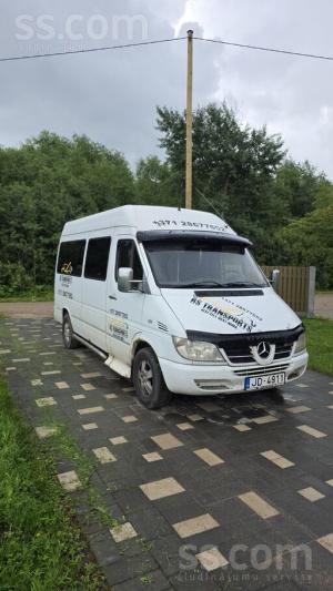 Balts Mercedes-Benz Sprinter 2004 Liepāja, ar dzinēja tilpumu 2.20 L un nobraukumu 487 tūkst. km par 4000 €, foto 3 vietnē AUTOMOTO.COM.LV